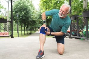 Help! My Knee Feels Tight When Bending - Health Report